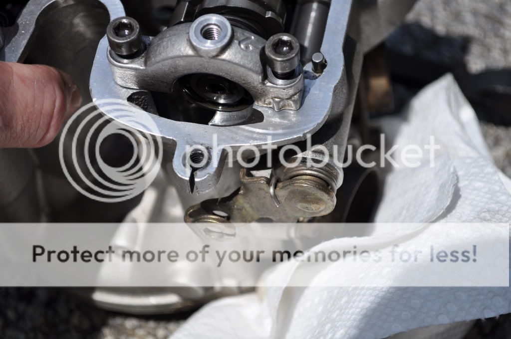 Can you adjust the auto decompression? | SuperMoto Junkie